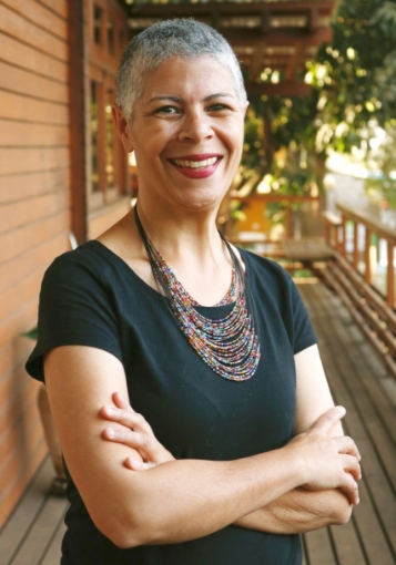 Who we are – SOY ON TRACK